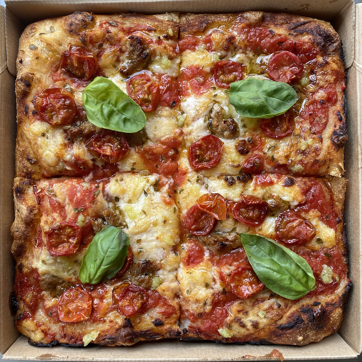 “MEAT FREE MONDAY” HOMECOMING VEGAN SICILIAN PIZZA | SWAG HOMMES