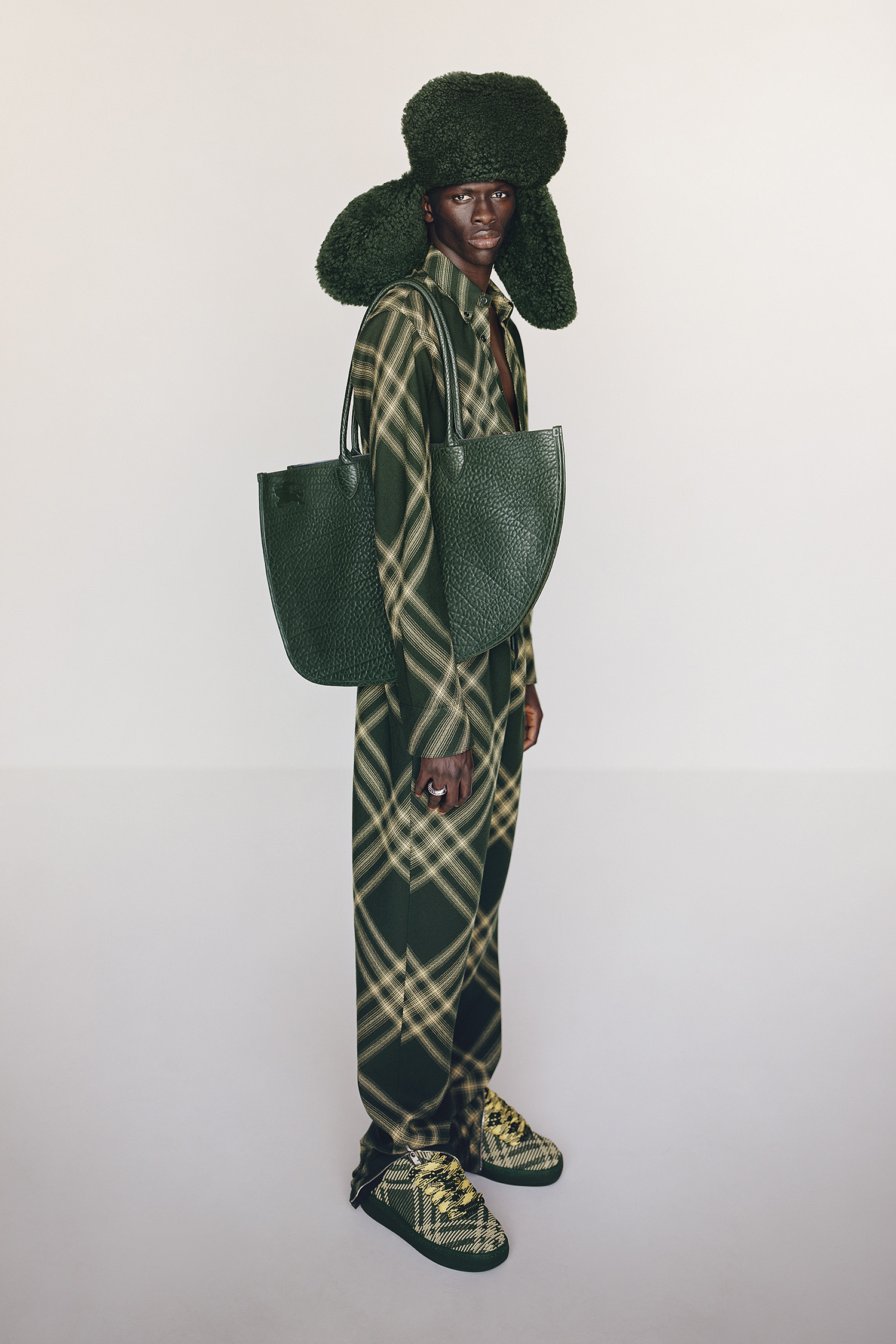 BURBERRY SPRING 24 COLLECTION | SWAG HOMMES